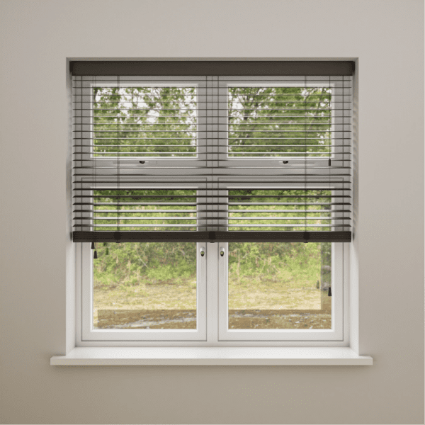 Measuring for Wooden Blinds | UK Blinds | BlindsbyPost